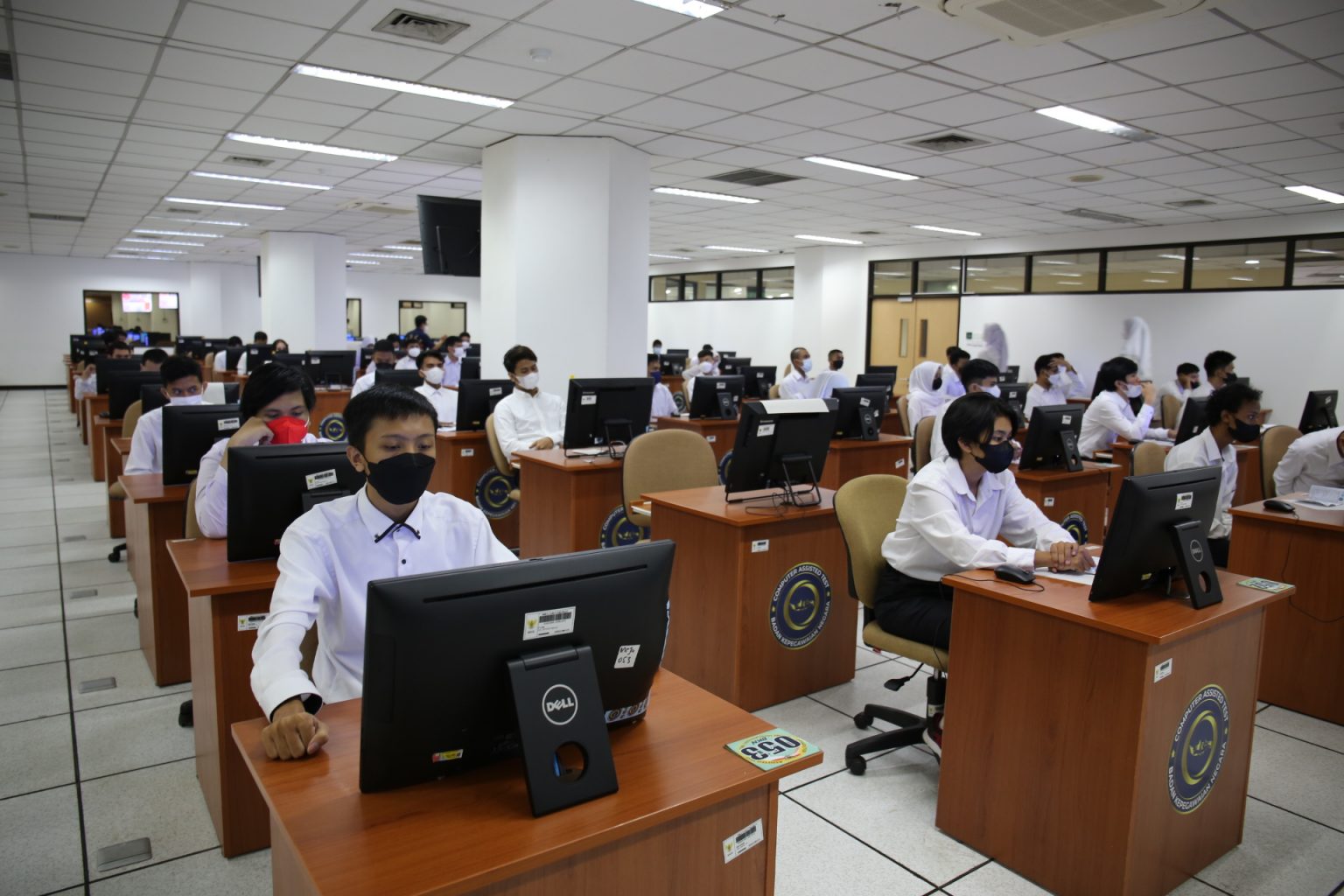 Seleksi Penerimaan Taruna Baru Poltek SSN - Disiplin, Belajar Cerdas ...